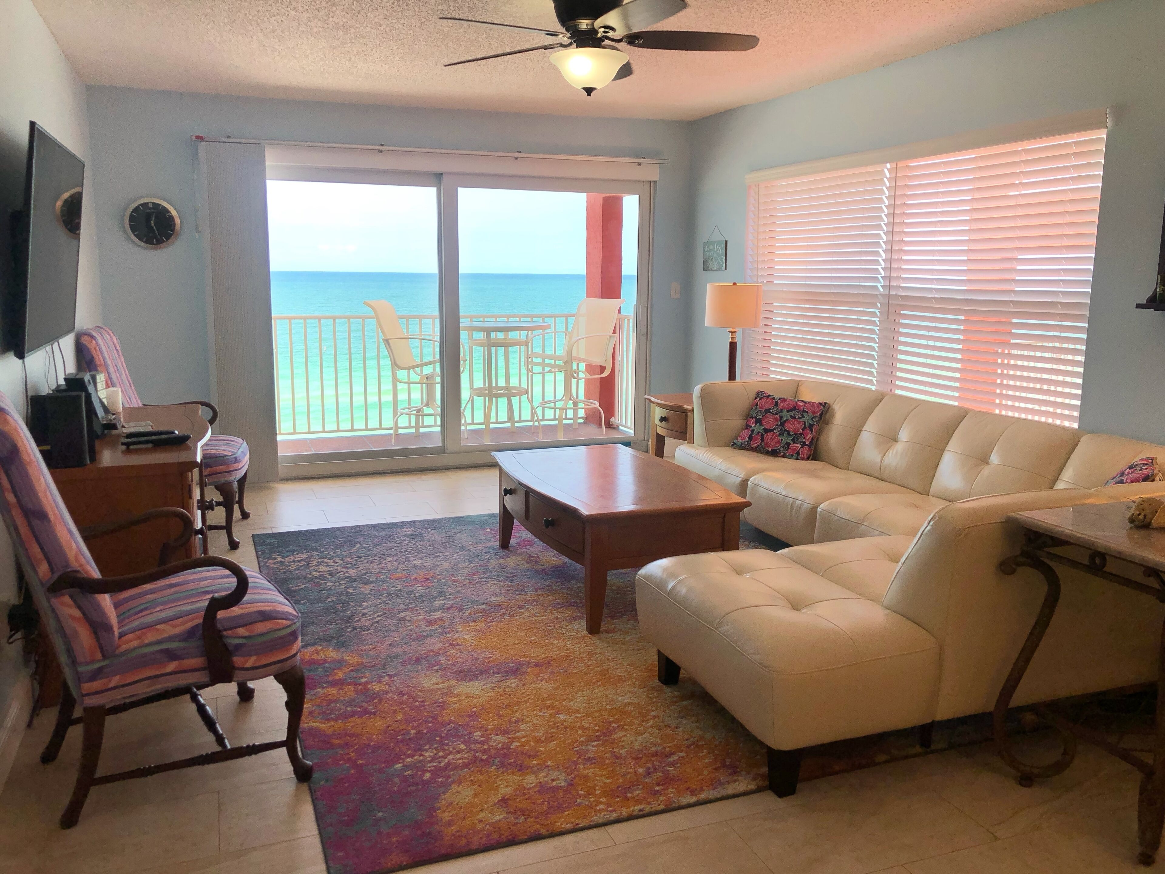 Xl Family Sized Beachfront On Redington Beach! Huge Pool And Hot Tub! - Redington Beach, FL