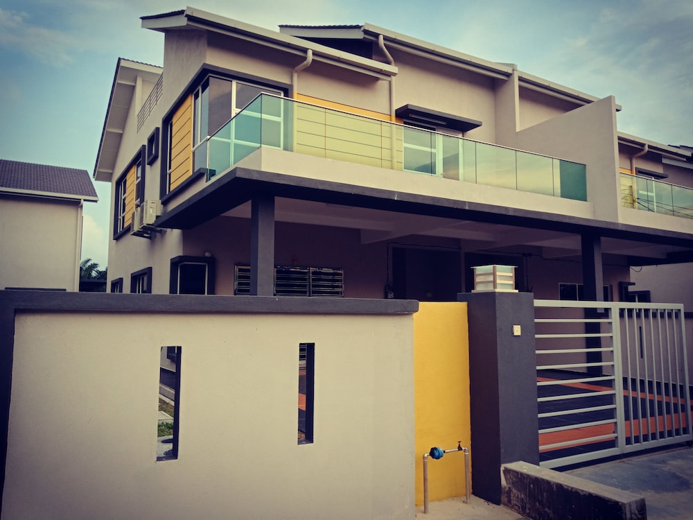 双溪比力提巴斯家庭旅馆 - 彭亨