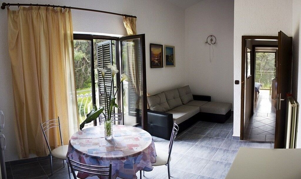 One Bedroom Apartment With Balcony Mali Lošinj, Lošinj (A-16903-a) - Mali Losinj