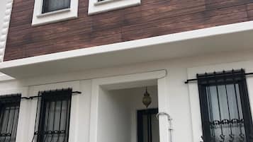 Fachada da propriedade