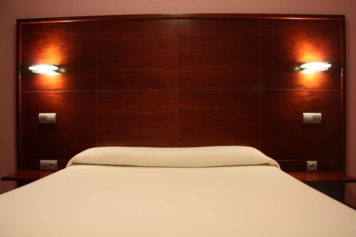 Quarto Duplo | Quartos insonorizados, berços/camas para crianças grátis, Wi-fi grátis 