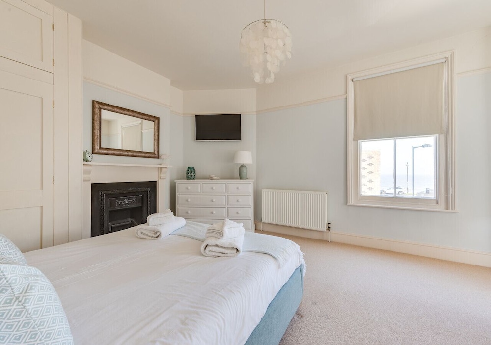Wye Cottage - Four Bedroom House, Sleeps 8 - Southwold