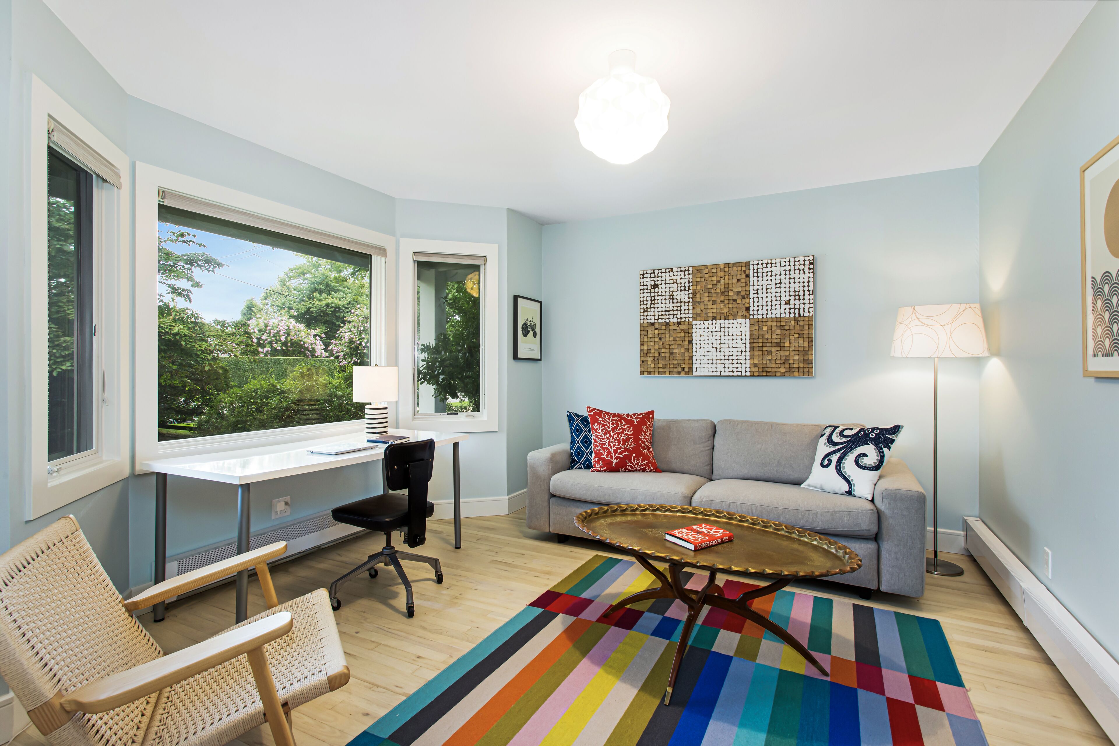 Vues Sur L'eau De Cette Maison Immaculée Et Ensoleillée à Bellport Village Avec Piscine. - Bellport, NY