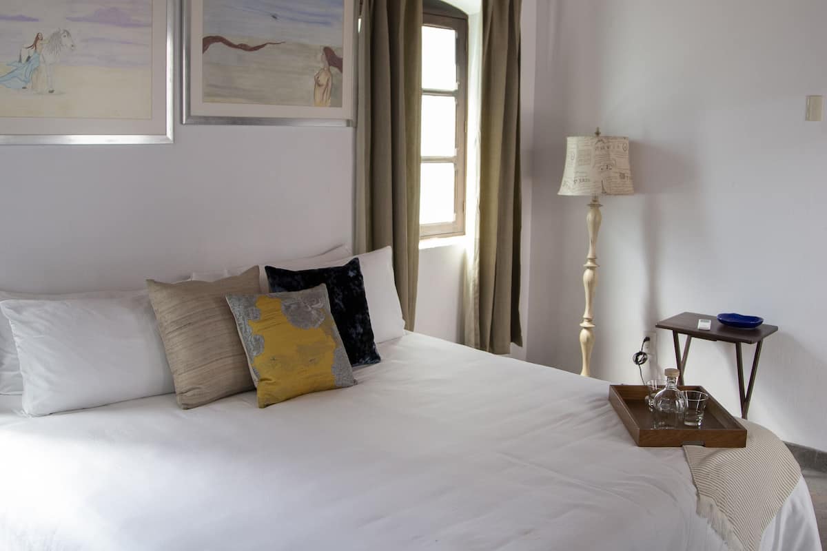 De Luxe Room | 1 quarto, roupas de cama premium, edredons de pluma, cortinas blackout