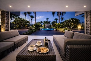 Villa 105/4 - 4 Bedroom Gardenview Villa | Vista para o jardim