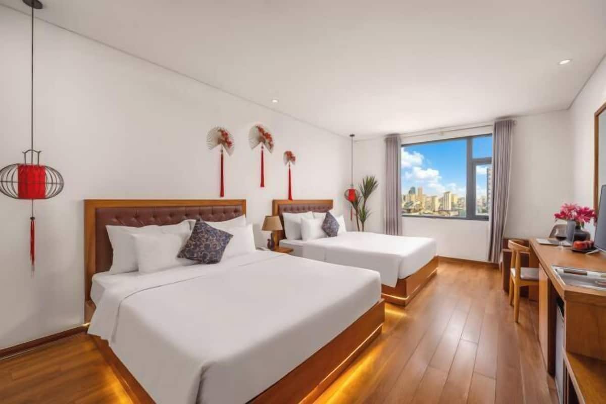 Minibar, secretária adequada para computadores portáteis