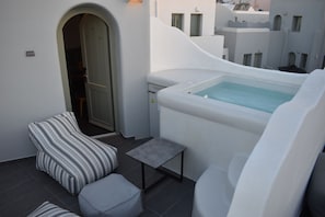 Suíte lua de mel (Outdoor Hot Tub) | 1 quarto, roupas de cama de algodão egípcio, roupas de cama premium