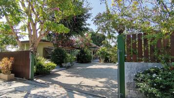 Entrada do alojamento