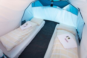 Tenda Comfort | Roupa de cama fornecida