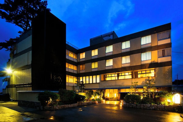 Yoimachinoyado Hagiichirin - Hagi