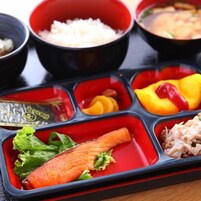 Alimentação e bebidas