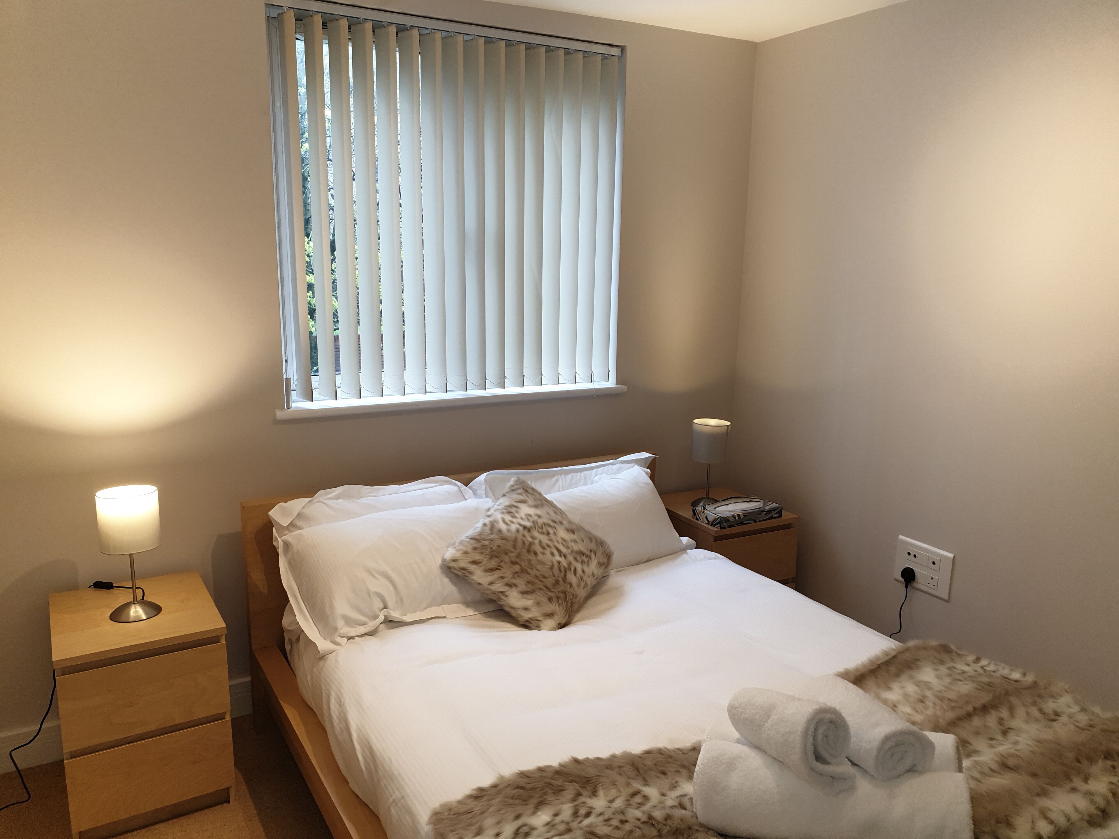 Birminghams Hidden Gem Emerald Apartment, Sleeps 4 - Birmingham