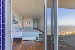 Apartamento panorâmico, 3 quartos, sacada | Roupas de cama premium, individualmente decorados