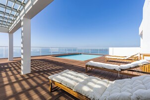 Apartamento panorâmico, 3 quartos, sacada | Terraço/pátio