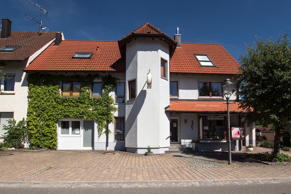 Haus Steinberg (Dtv 3 Sterne) - Herbi´s Ferienwohnung - Parterre Wohnung - Hechingen