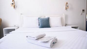 Quarto casal júnior | 1 quarto, roupas de cama premium, cortinas blackout, Wi-Fi de cortesia