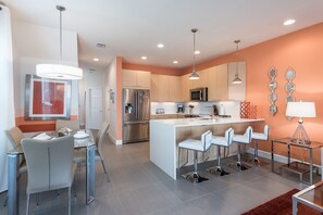 Casa geminada, 3 quartos | Cozinha privada