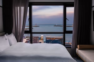 Quarto Twin Premium, vista para o oceano | Vista para a praia ou o mar