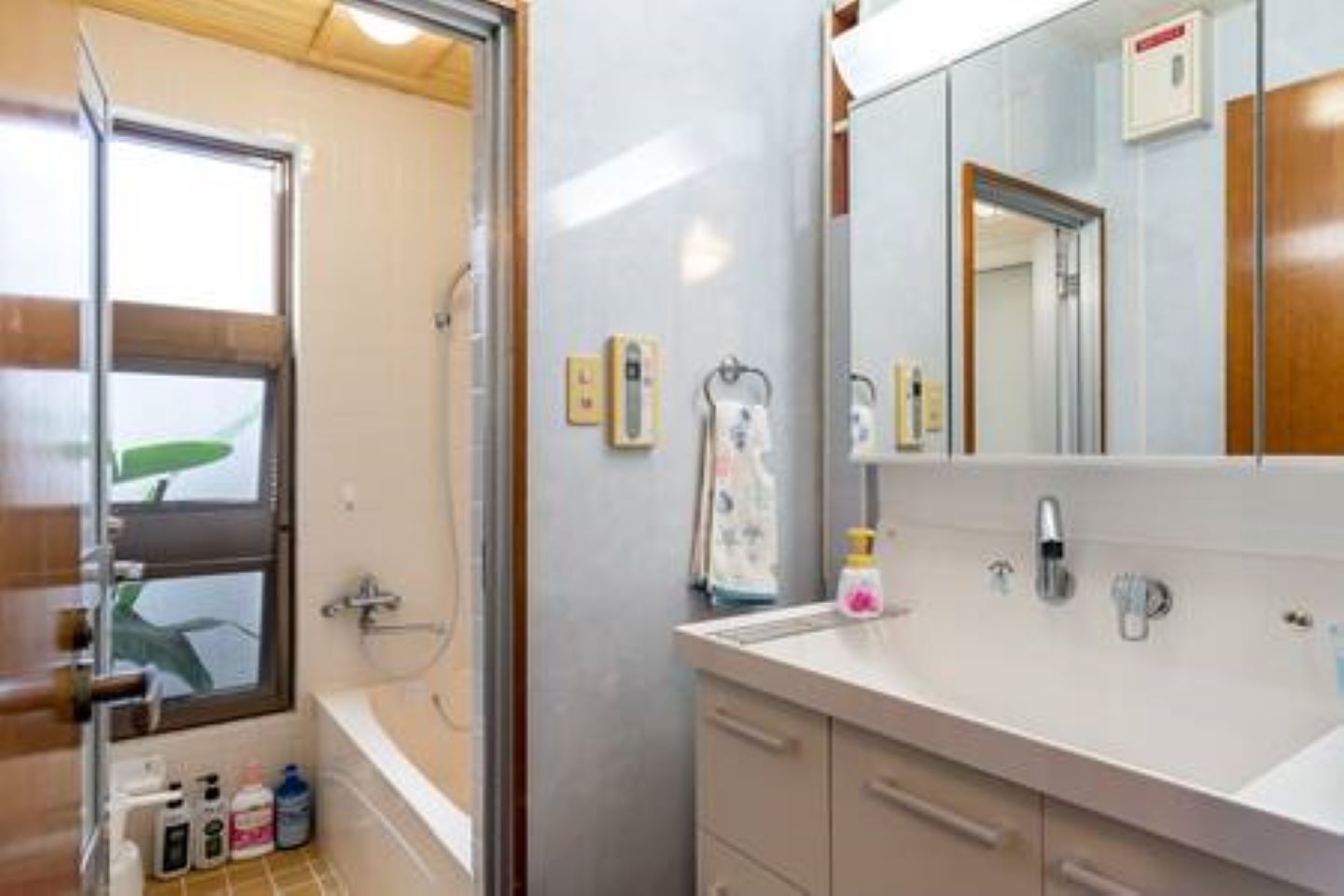 Top 9 Beach Houses In Japan - Updated 2024 | Trip101