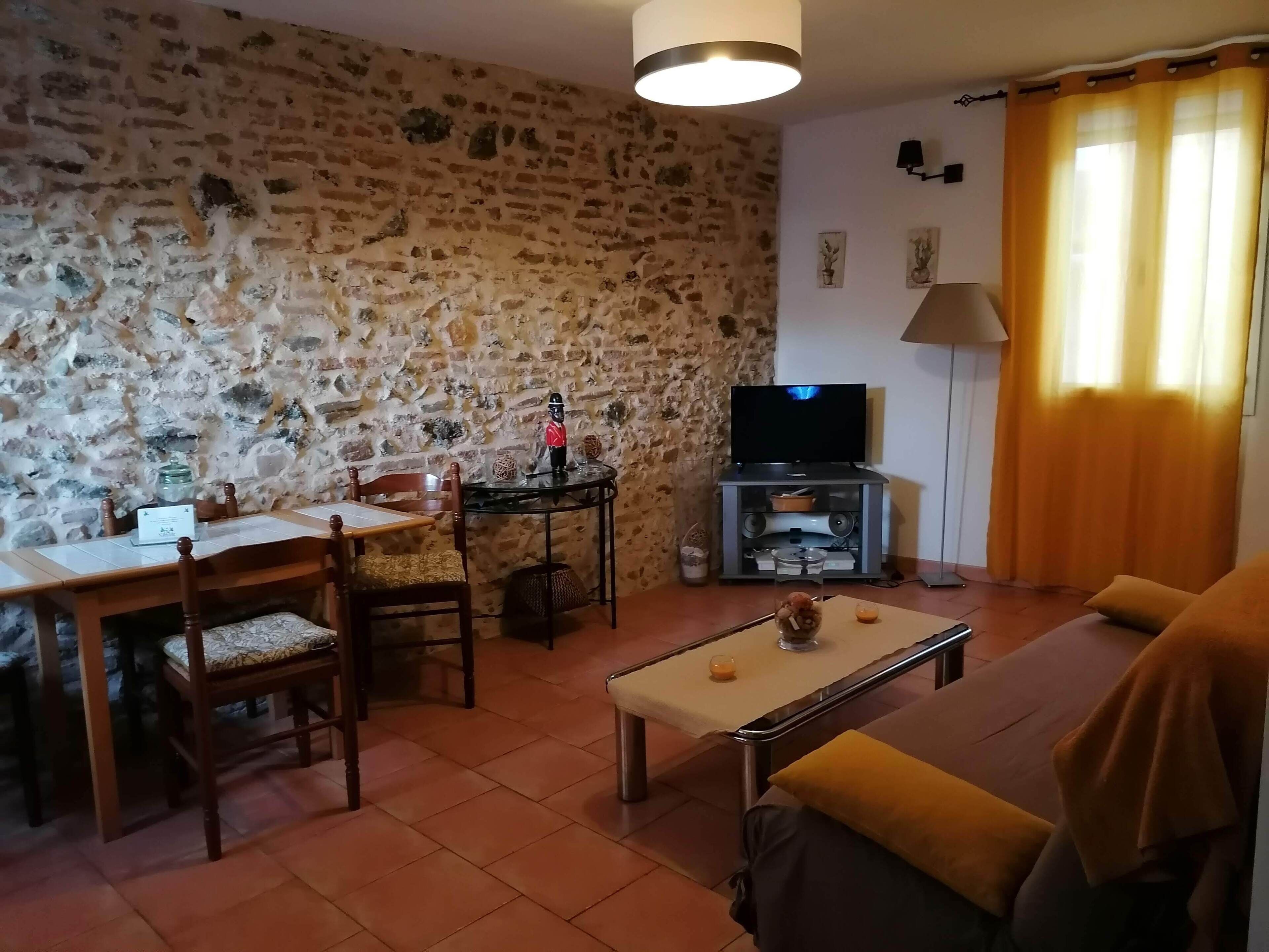 Mooie F 2 In Claira In De Pyrénées-orientales Op 5 Minuten Van De Stranden - Perpignan