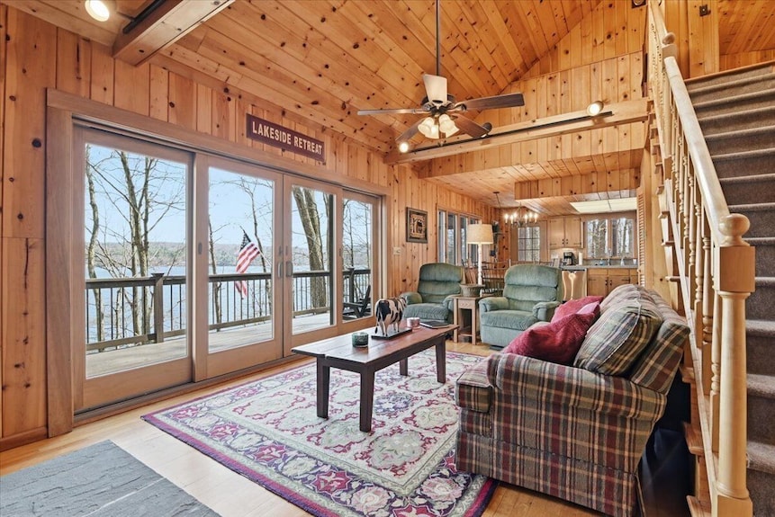 Luxury Log Home On The Big Lake - Lake Wallenpaupack, Greentown