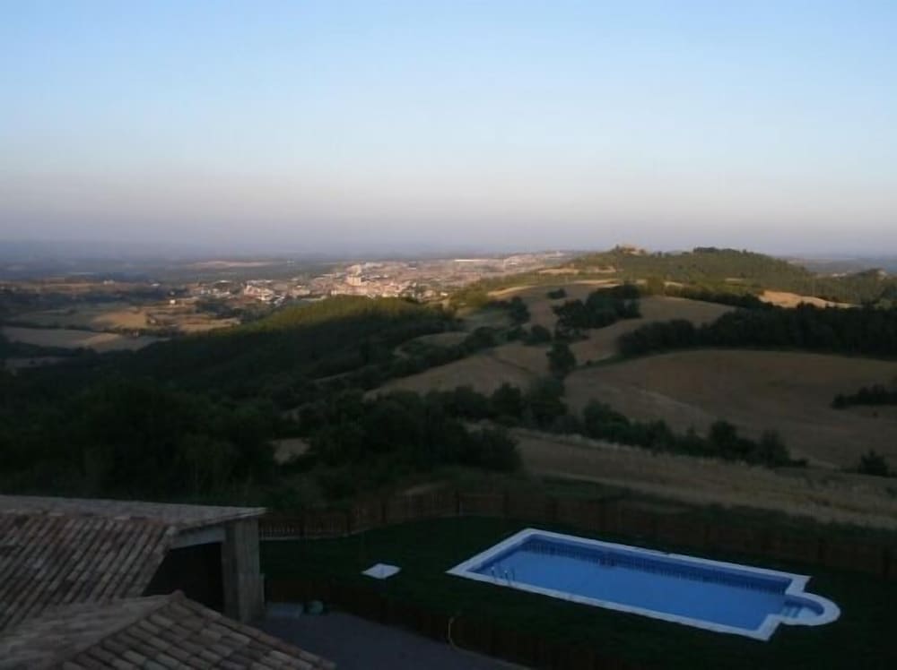 Casa Rural (Alquiler íNtegro) Masia Pallares De Dalt Para 10 Personas - Lladurs