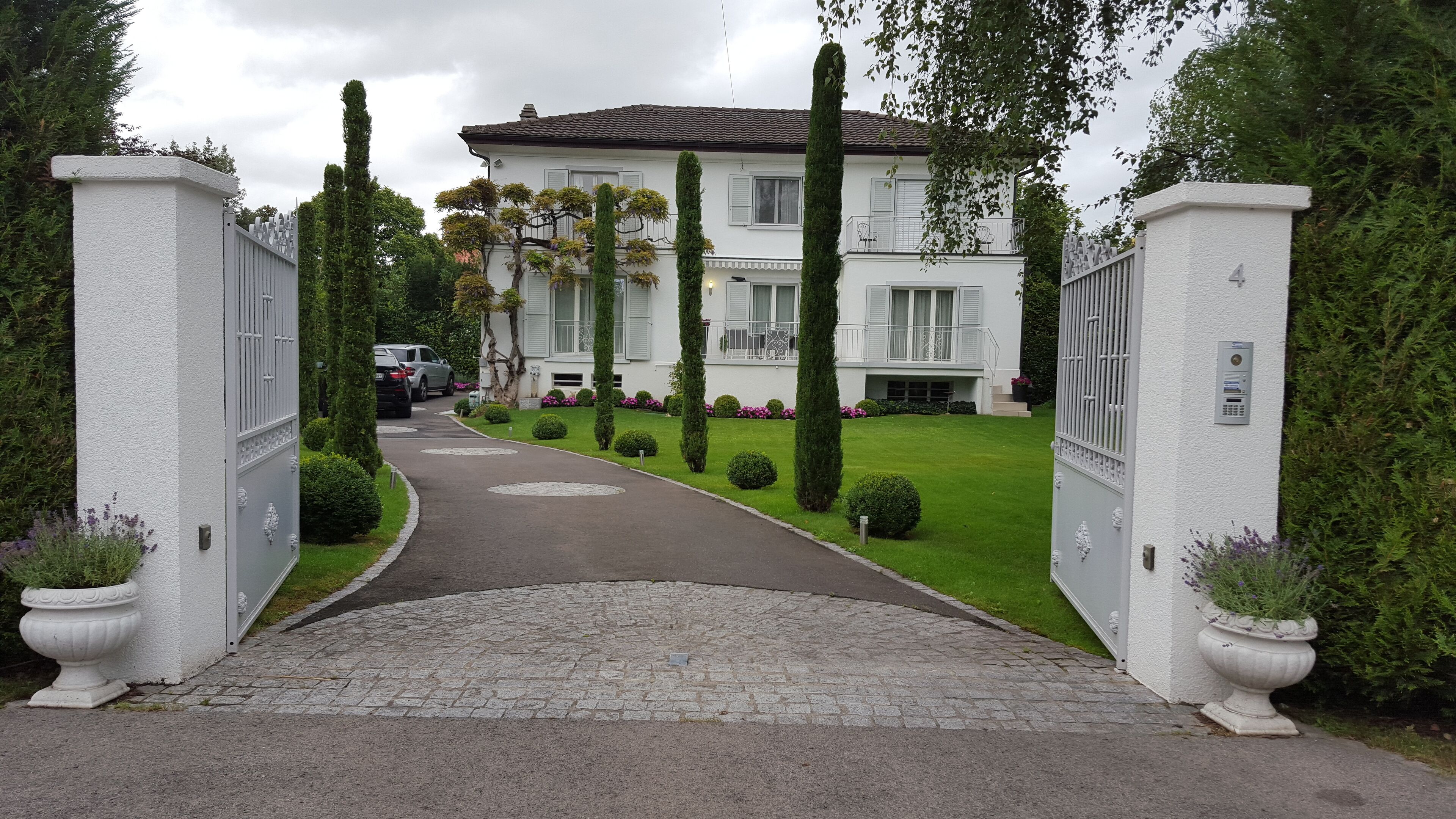 6 Best Luxury Villas Near Geneva, Switzerland - Updated 2024 | Trip101