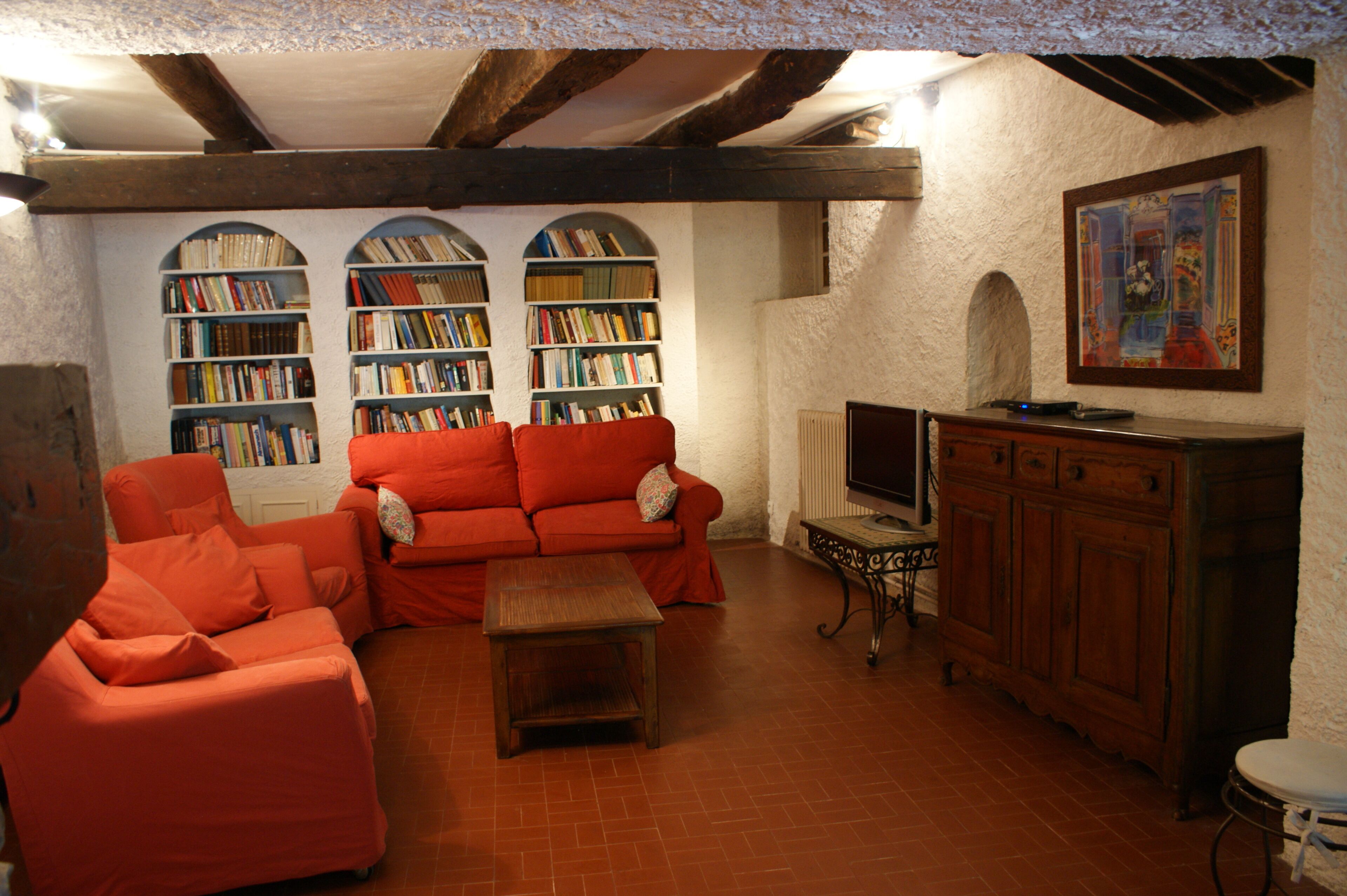 Appartement Familial, 2-8 Personnes, Dans Mas Du Xviè, Piscine, Jardin, Parking - Le Castellet