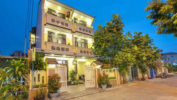 Fachada da propriedade