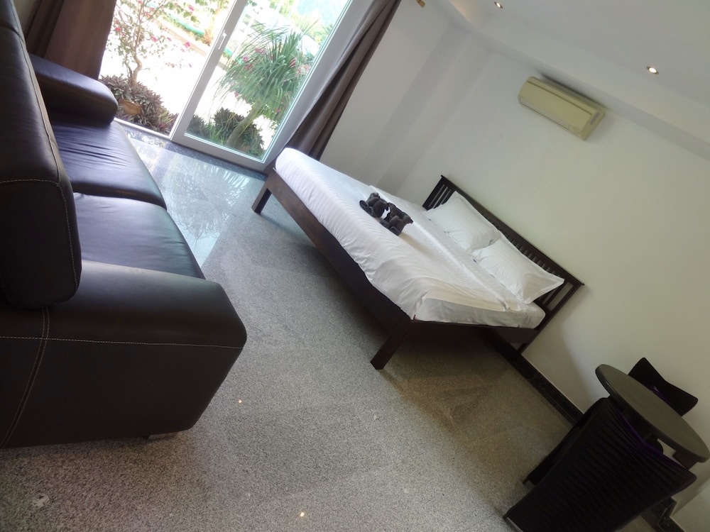 Siam Village Pool And Spa - Villa De Luxe De Style Thaïlandais - Ko Chang
