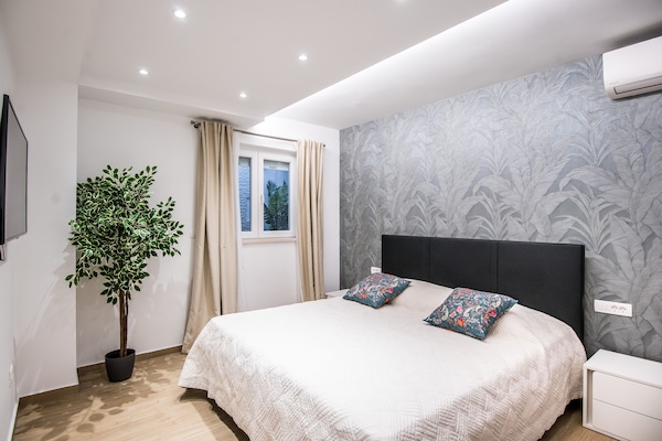 Quarto Duplo Deluxe (Lower Ground) | Cofre no quarto, cortinas/cortinados opacos, quartos insonorizados