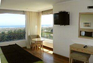 Quarto casal ou duplo executivo, 1 cama King | Vista do quarto