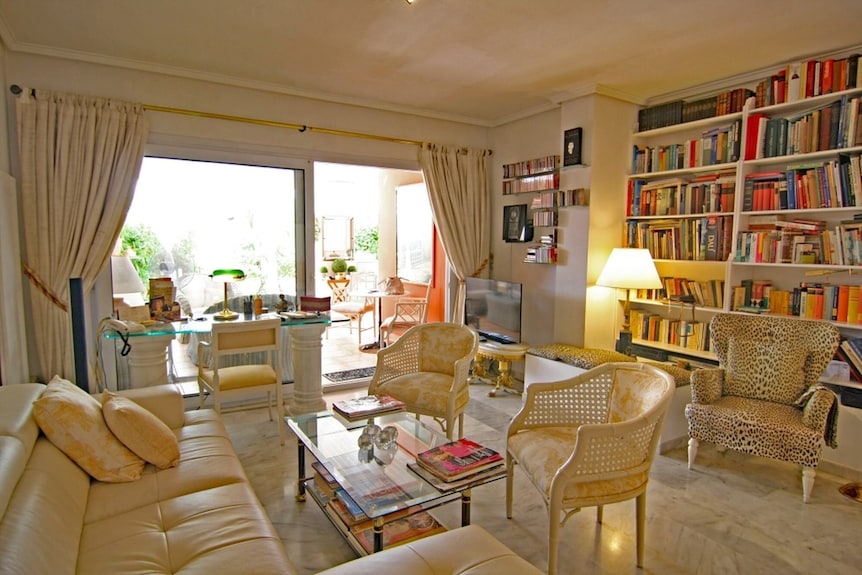 Bel Appartement à Bendinat, à Proximité De La Plage, Terrain De Golf Presque à La Porte - Palma Nova