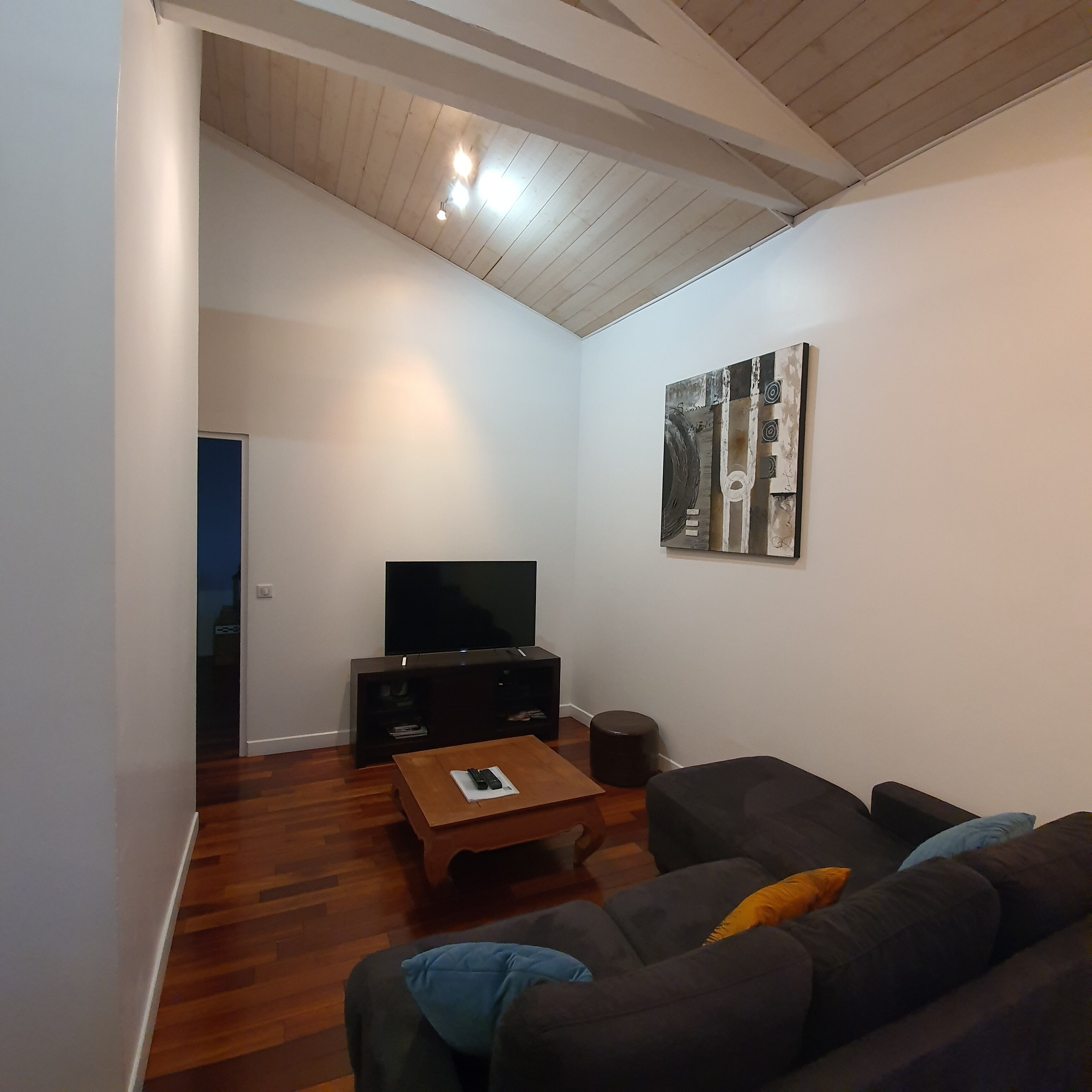 Très Joli T3 Meublé Classé 4* Tout à Pied 4 Personnes  Au Cœur De Saint Gilles - Saint-Hilaire-de-Riez