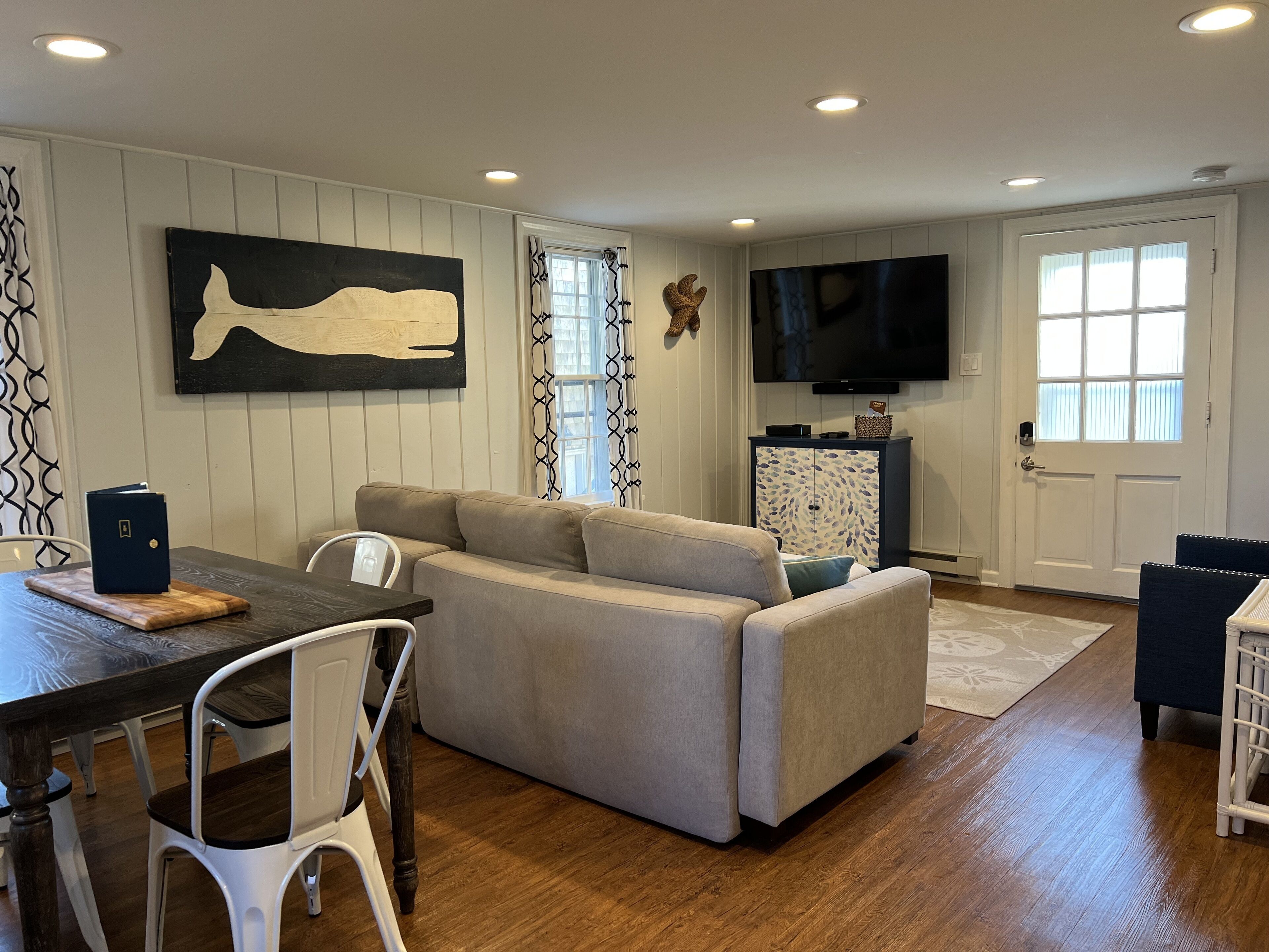 Grandview Cottage-1 Blk To Beach/walk To Town/great Location.<br> - Cape May, NJ