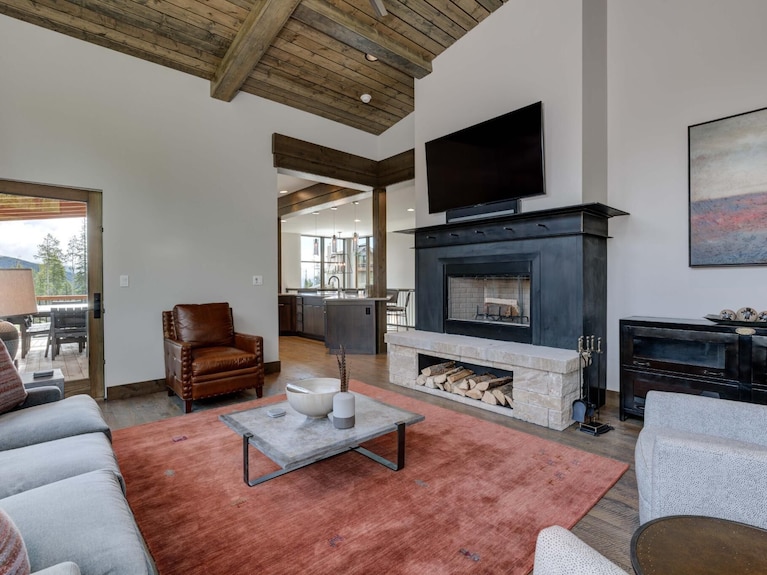 Big Sky Vacation Rentals: Homestead 12 Claim Jumper - Montana