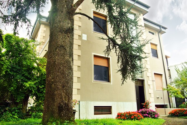 Villa Laila - Lodi
