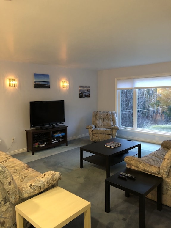 Malagash Oceanside Vacation Home - Nova Scotia