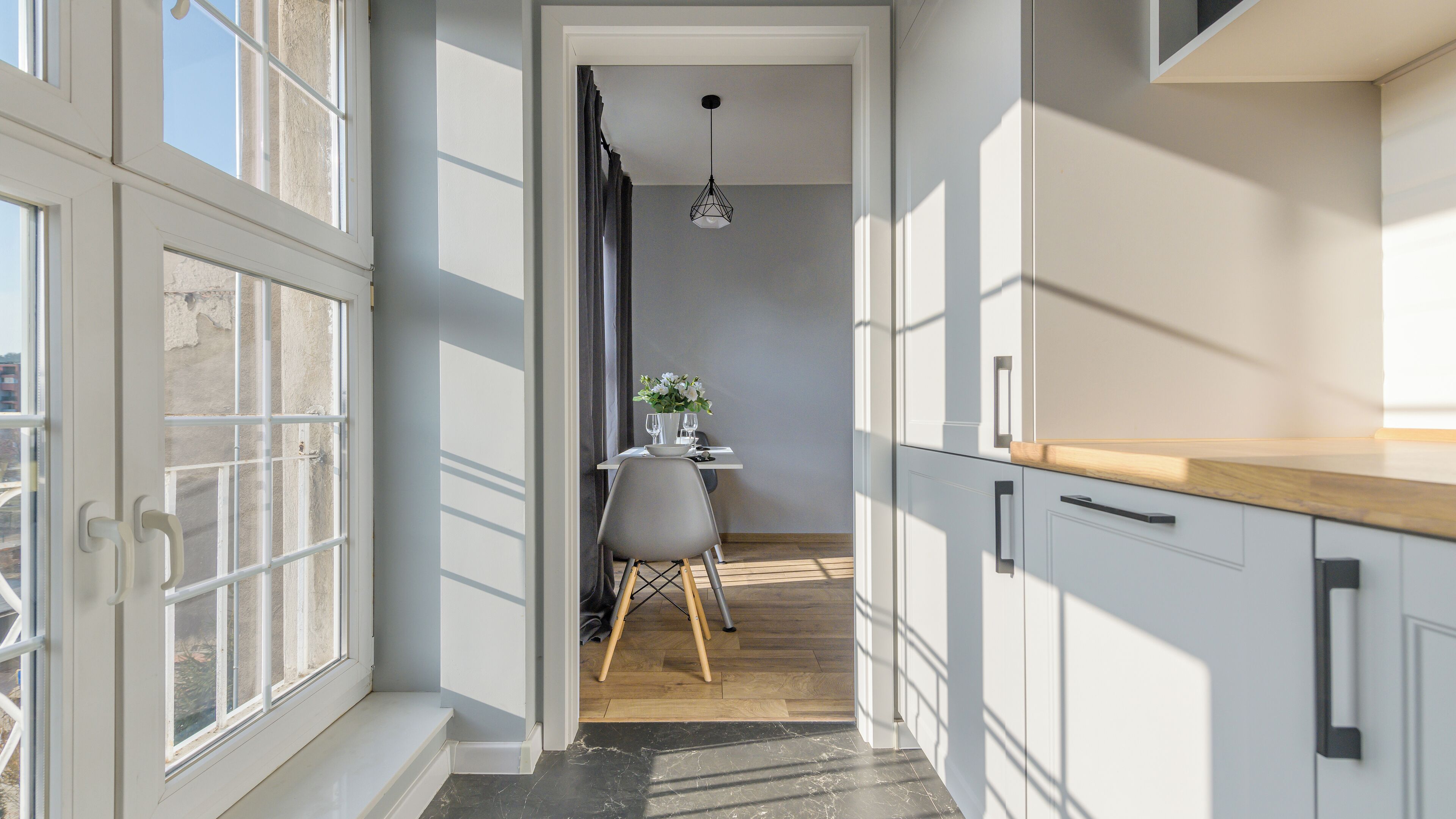 Estúdio (31/32/8 Ogarna) | Cozinha privada | Um frigorífico, uma placa de cozinha, uma máquina de café expresso 