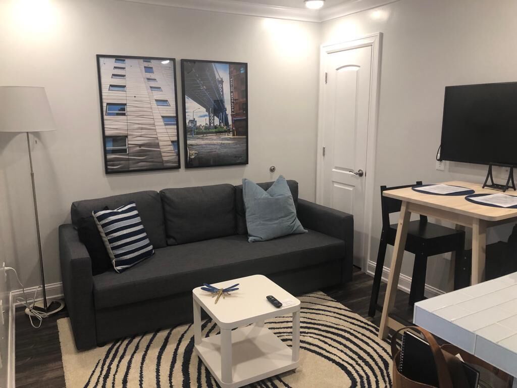 1817 4d · Fancy 1bed Apt/20 Min To Nyc-parking Avail. - Edgewater, NJ