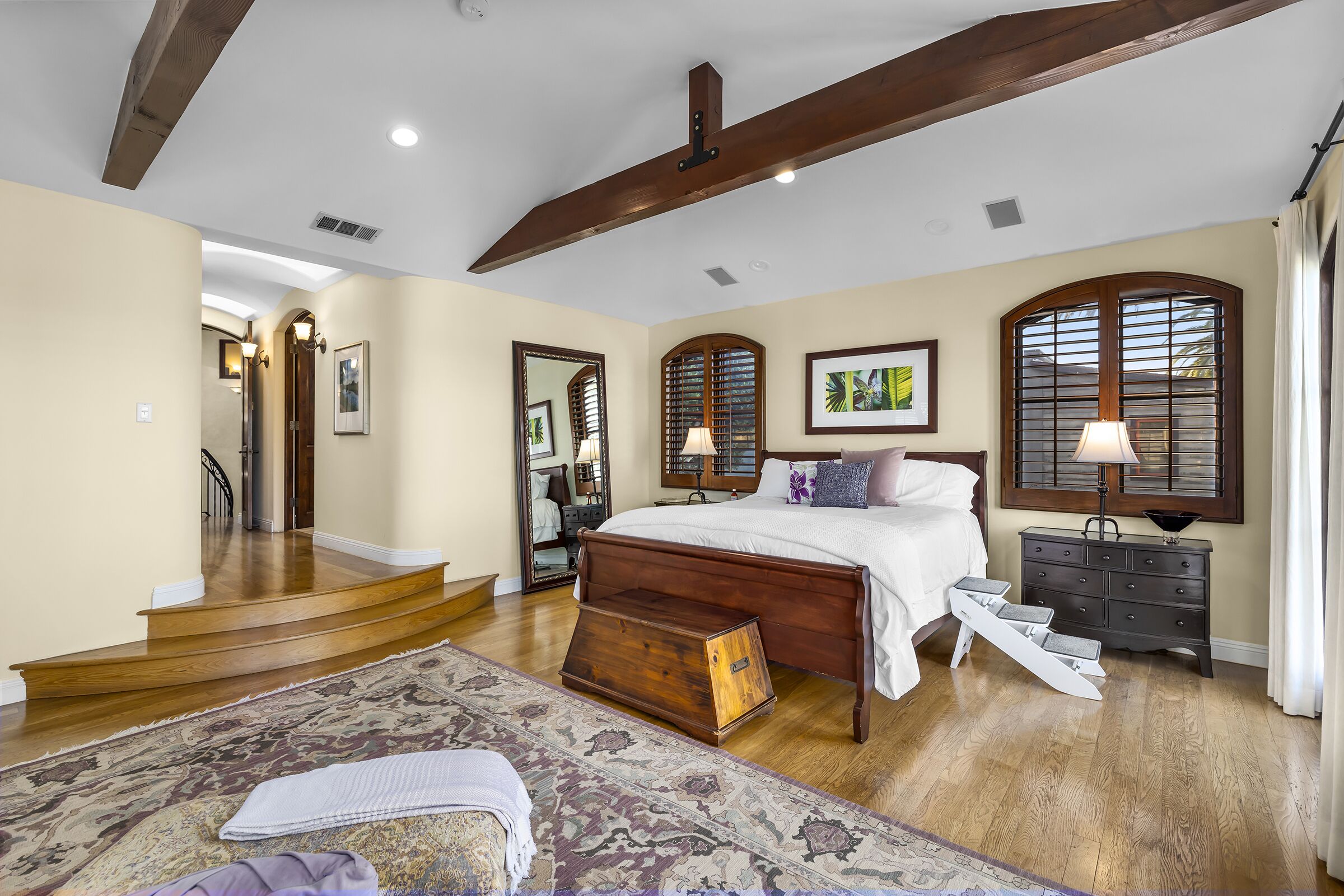 21 Party Houses To Rent For One Night In Los Angeles - Updated 2024 ...