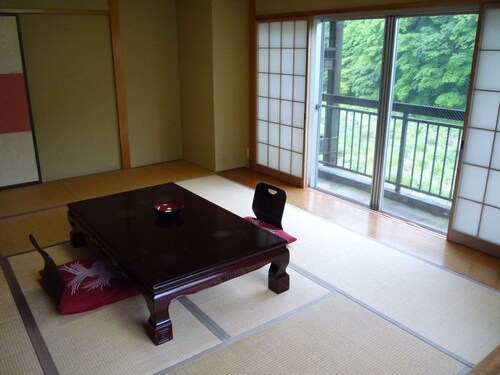 Bungounoyado Masudaya - Nikko