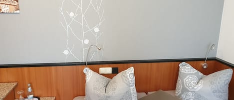 Quarto Duplo | Wi-fi grátis, roupa de cama fornecida