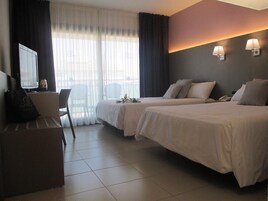 Quarto Superior, vista para a piscina