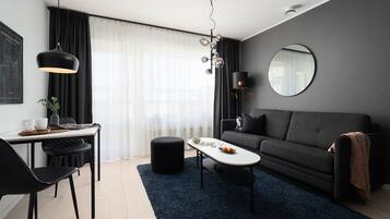 Estúdio, 1 cama queen-size e sofá-cama (Medium) | Cortinas/cortinados opacos, Wi-fi grátis