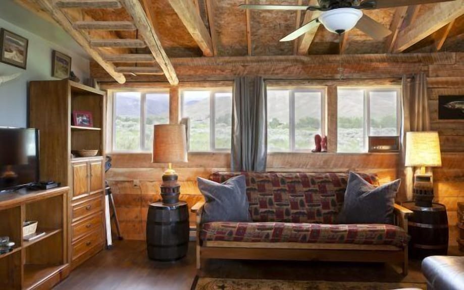 Someday Ranch- Private Cabin Retreat On 5 Aces With Direct Creek Access - Wyoming