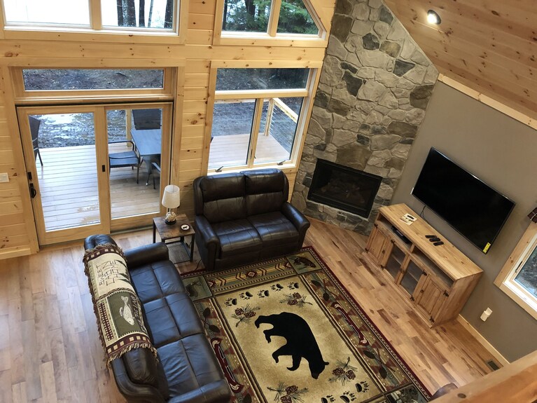 New Back Lake Waterfront Cabin! - New Hampshire