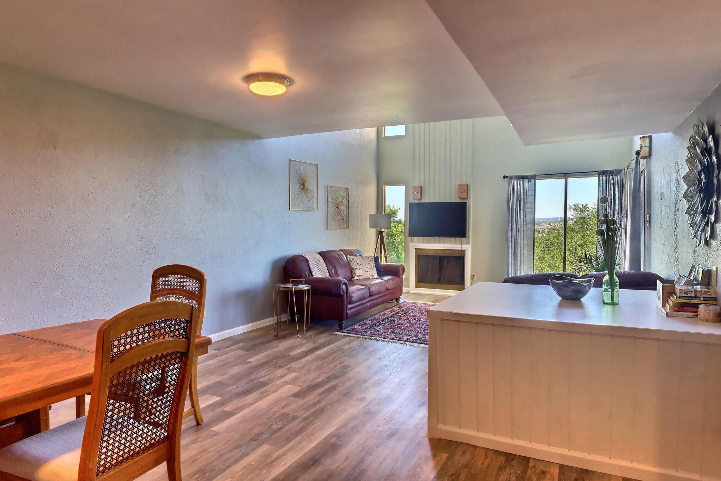 Gem Of Hsb:  3bdrm Hill Country Escape With Lake Views !! - Horseshoe Bay, TX