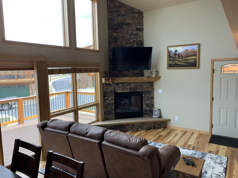 Καλαίσθητη πολυτελής καμπίνα δίπλα στο Stanley Hotel και 1 Bock από το Downtown - Estes Park, CO