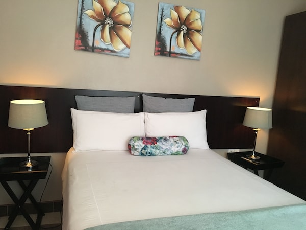 Yana Bed & Breakfast - Gaborone